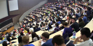 What Is The Difference Between A Lecture And A Seminar? - Students Room